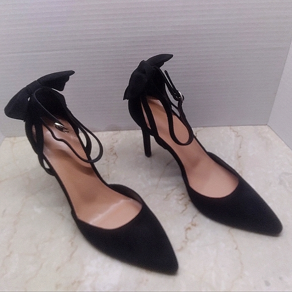 Zby | Shoes | Bow Tie Black Heels | Poshmark